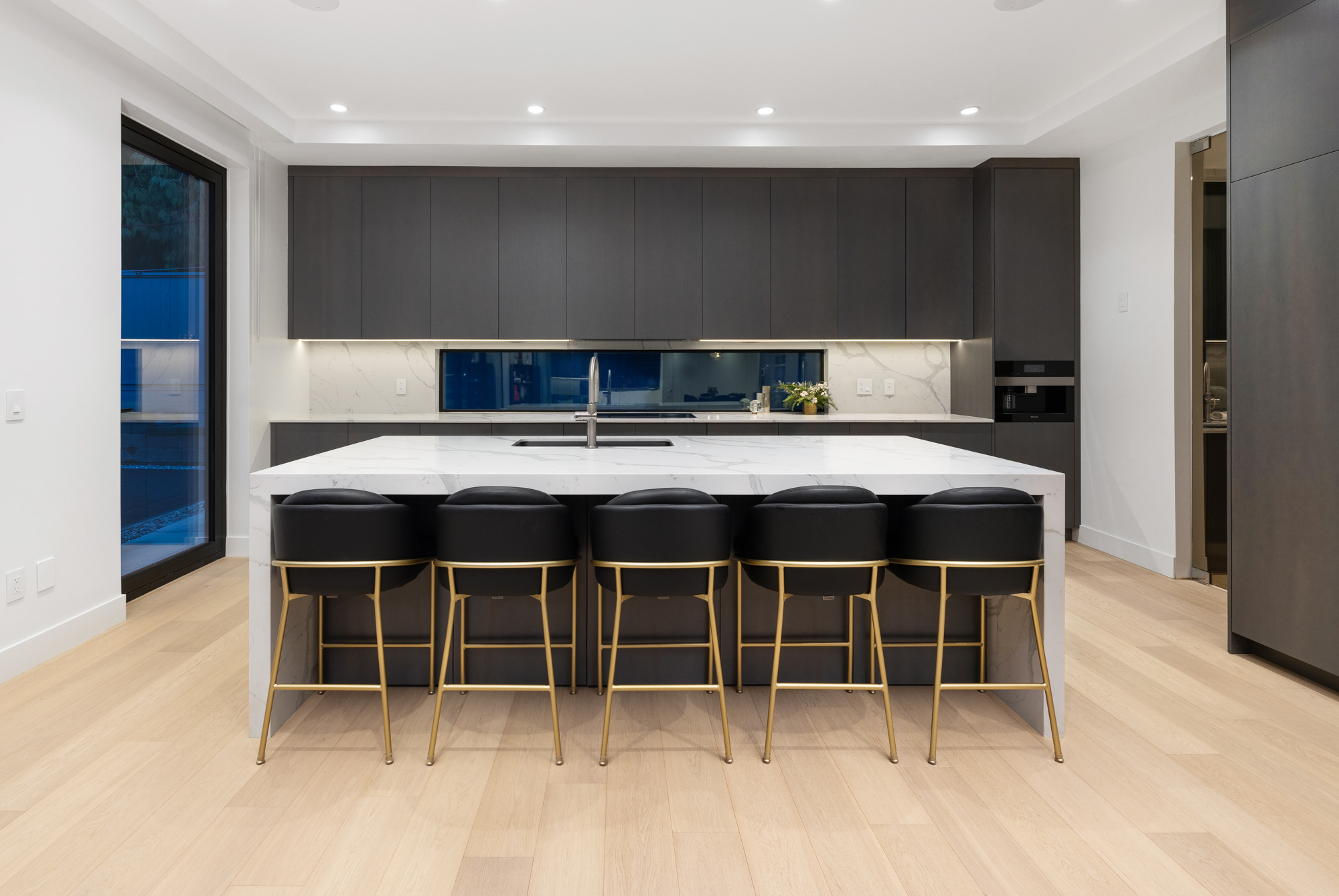 1260 Eldon Road – Marble Construction